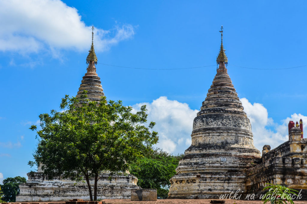 Skuterem przez Królestwo Pagan - Witki na walizkach